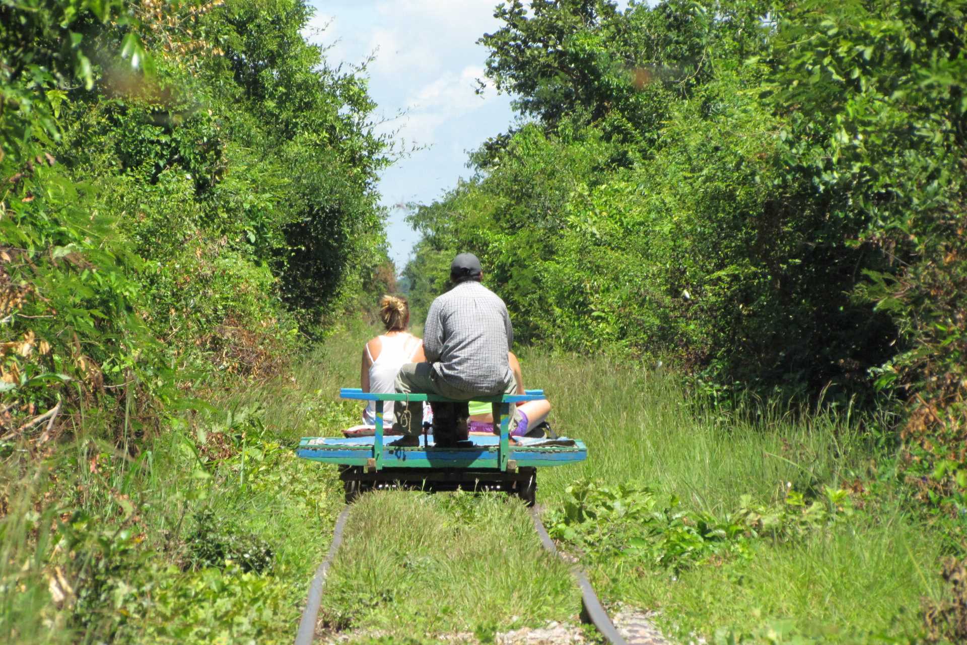 Experiences | Tour East